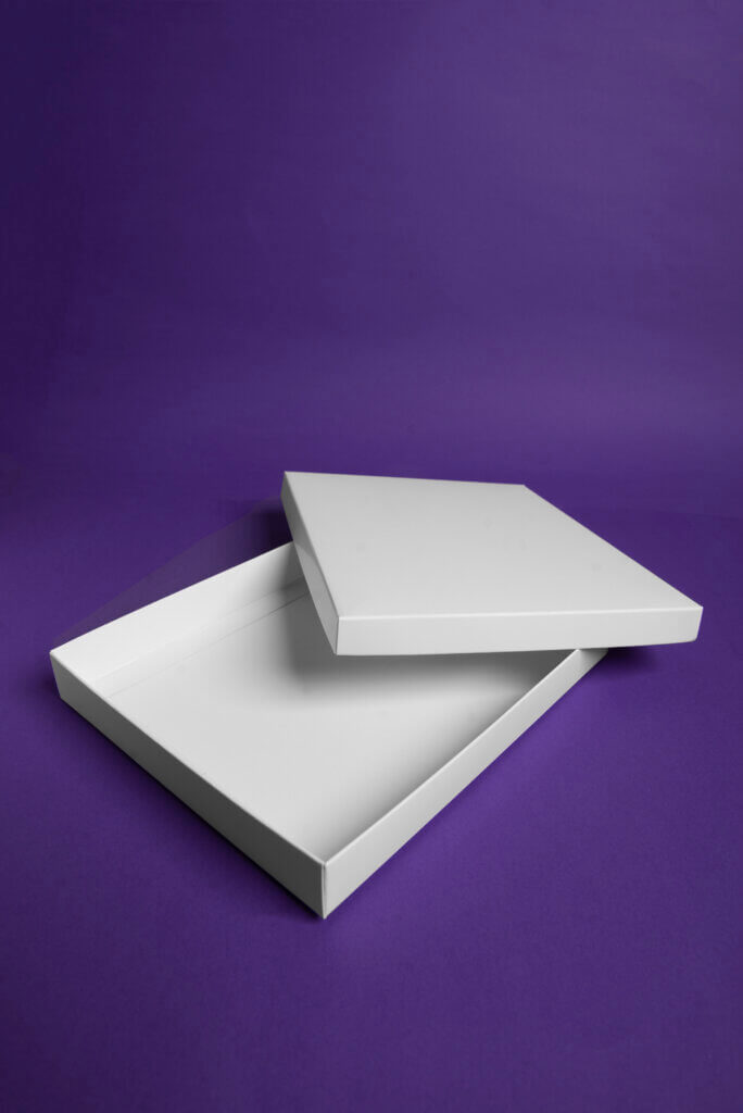 plain white color Top and bottom box – The Shape Factory